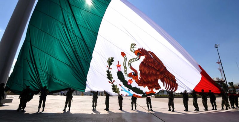 Banderas Monumentales la fabrica de banderas a la medida diseños